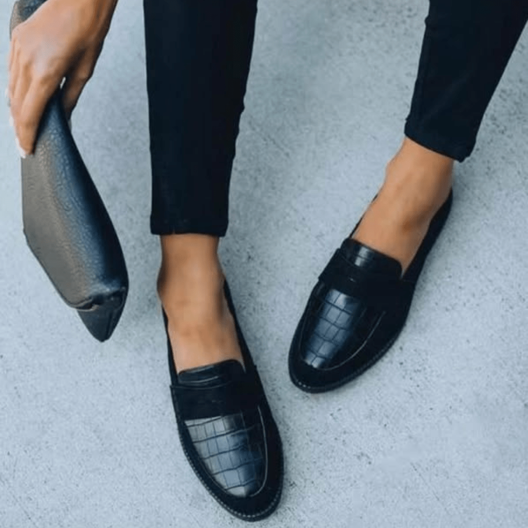 Laura | Classic Comfortable Loafers – Clark & Wood
